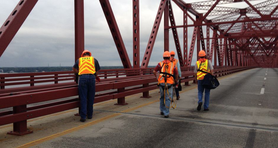 MATHEWS BRIDGE IMPACT EMERGENCY RESPONSE STORY - FIT Engineering